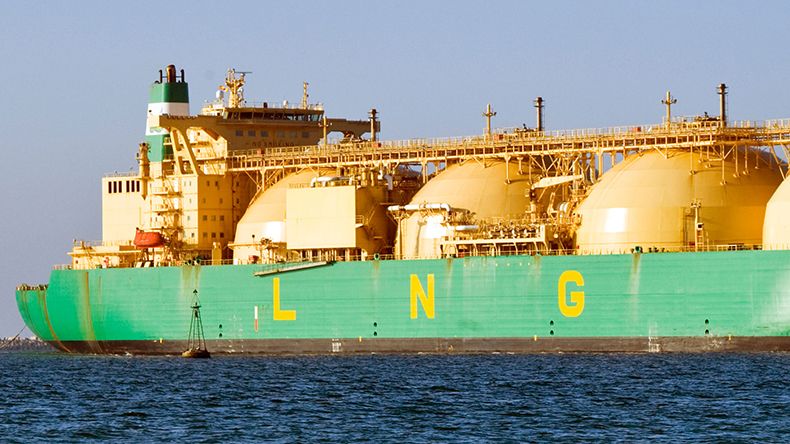 Flex LNG: Russia May be Building a New "Dark Fleet" of Old LNG Carriers